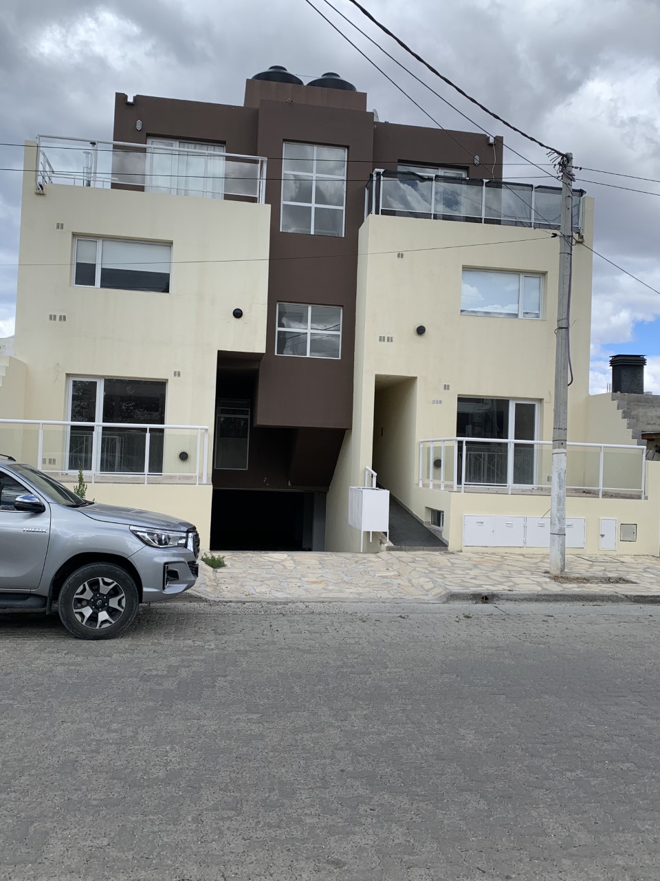 EMPRESA CONSTRUCTORA DE COMODORO RIVADAVIA